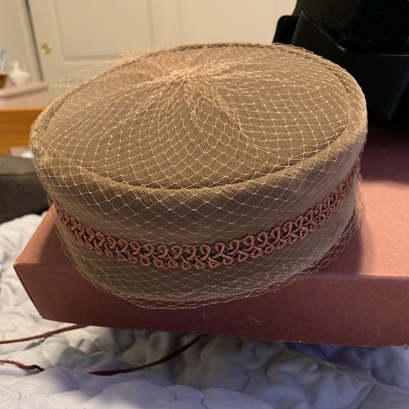 Accessories | 2 Vintage Velvet Pillbox Hats And Box | Poshmark